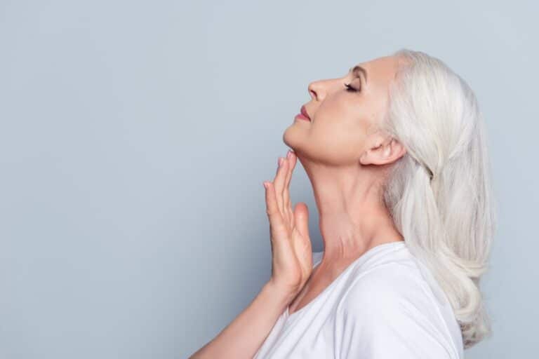 Reverse Aging Effects on Your Neck | Miami, FL